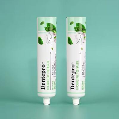China Laminated Toothpaste Tube Packaging 3ml - 400ml  Reusable Toothpaste Tube for sale