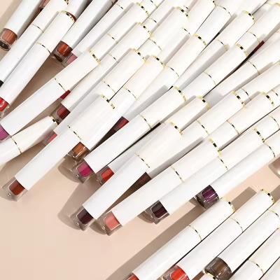 China Envases de tubos de brillo para labios redondos, transparentes, envases de tubos cosméticos vacíos en venta