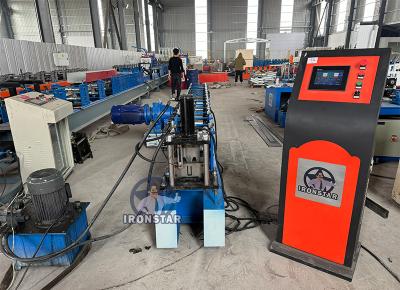 중국 30*50mm and 30*70mm 2 sizes in 1 U guide rail roll forming machine for Nicaragua shutter door track machine 판매용