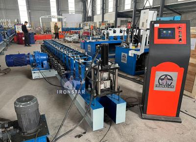 중국 30*50mm and 30*70mm 2 sizes in 1 U guide rail roll forming machine for Nicaragua shutter door track machine 판매용