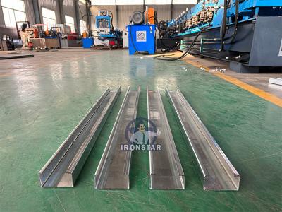 中国 80~300mm 自動サイズ 変更可能な C パーリンを作る機械 CZ サイズ 交換可能な形作りの機械 販売のため