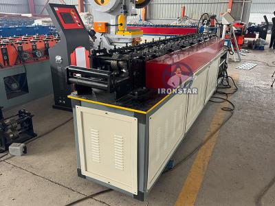 중국 Perforated rolling shutter door roll forming line in Venezuela 판매용