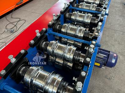 중국 도미니카에서 150mm 폭의 재료로 102mm 롤 셔터 문 롤 형성 기계 판매용