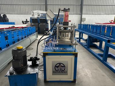 Cina Macchine per la formazione di rotelle a chiusura a rotelle per ISRAEL in vendita