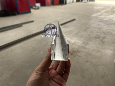 China C-Kanal- und Omega-Profilformmaschine 2 in 1 für Bolivien zu verkaufen