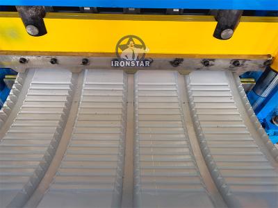 中国 カーブ型屋根シートの自動ロール形成機械 販売のため