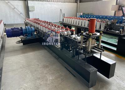 Cina Strisce di fondo di macchine per la lavorazione del rotolo delle porte a persiana in vendita