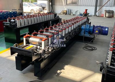 Cina Strisce di fondo di macchine per la lavorazione del rotolo delle porte a persiana in vendita