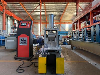 Cina 30*70mm U guide rail roll forming machine in Nicaragua in vendita