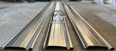 China Rolling shutter door roll forming machine in Nicaragua for sale