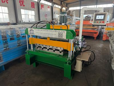 Cina IBR Crimping roof sheet roll forming machine working video in South Africa automatic Horizontal crimp machine Raw material: PPGI in vendita