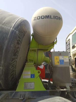 Cina Il camion della betoniera di ZLJ5310GJBHTE ha usato 17970 chilogrammi con i telai di HOWO meno distanza in miglia in vendita