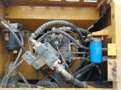 Cina XCMG ha usato la perforatrice idraulica del pozzo trivellato CUMMINS B5.9-C in vendita