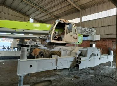 Cina QY70 ha ristrutturato il camion ha montato Crane Telescopic Boom Crane 70 tonnellate in vendita
