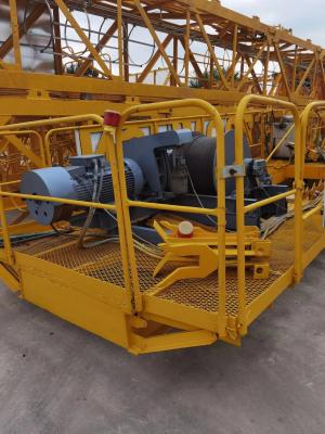 Chine YOM 2017 Zoomlion grue à tour plate 6015A-10F avec hauteur libre 45m, capacité de levage 10t, charge de pointe 2,5t à vendre
