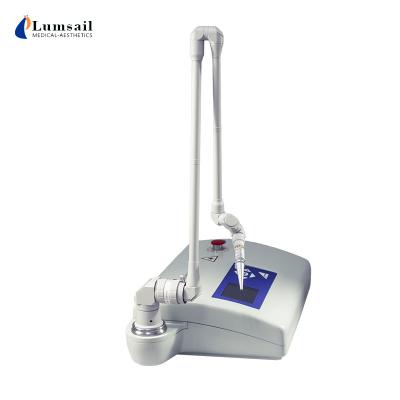 China 15W Surgical Veterinary CO2 Fractional Laser Machine for sale