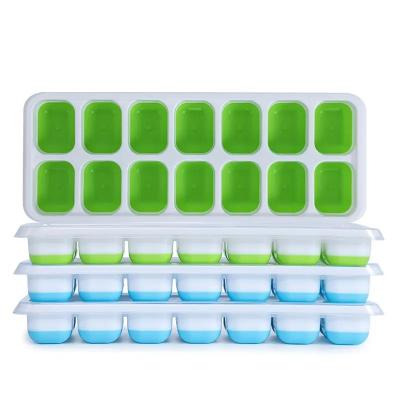 Cina Pratici cubetti di ghiaccio in silicone, senza odore, e multifunzione, con vassoi flessibili per il ghiaccio in vendita