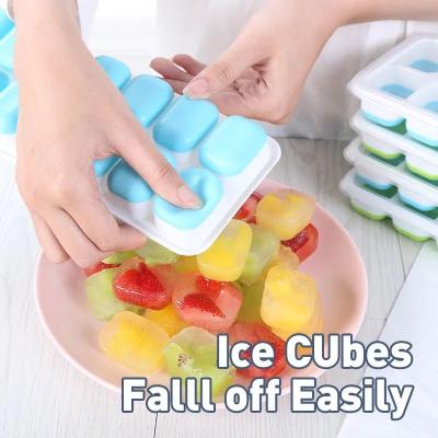 Cina Pratici cubetti di ghiaccio in silicone, senza odore, e multifunzione, con vassoi flessibili per il ghiaccio in vendita
