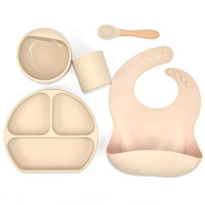 China Sete de alimentação de silicone de desmame durável 5pcs em 1 conjunto reutilizável inofensivo à venda