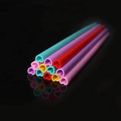 Cina Slammi di silicone pieghevoli inossidabili, a forma di cuore, non tossici, portatili in vendita