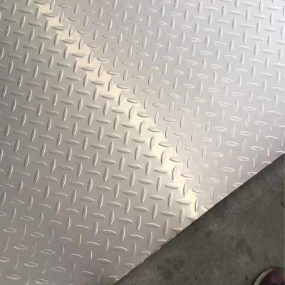 Cina Slittamento a quadretti galvanizzato dell'acciaio SS400 5mm dello strato ASTM A36 Q235b di acciaio inossidabile anti in vendita