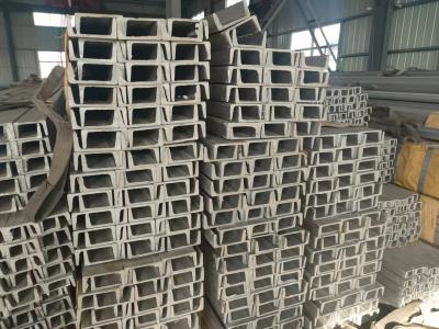 Cina 201 304 Manica profilati a U inossidabili dell'acciaio inossidabile di 316L 310S 904L C276 ASTM 304L 316Ti 317L in vendita
