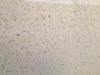 Cina Le macchioline brillanti dello specchio bianco hanno costruito la superficie della pietra del quarzo per il bagno della cucina in vendita