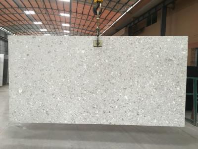 Cina Vari il servizio di pietra naturale dell'OEM delle lastre della roccia del quarzo di progettazioni della vena approvato in vendita
