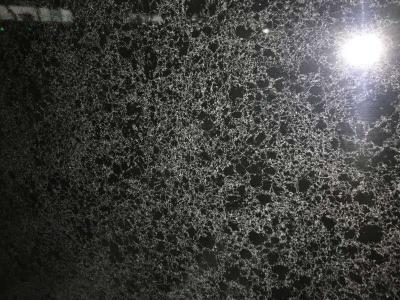 Cina Prova di pietra composita brillante dell'acqua della vena di marmo nera di pietra naturale del quarzo in vendita