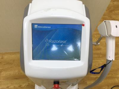 Cina Macchina comoda di depilazione del laser del salone, macchina facciale di depilazione del laser in vendita
