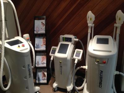 Cina Attrezzatura di bellezza di IPL rf della luce di E con 2 maniglie per la multi funzione di depilazione in vendita