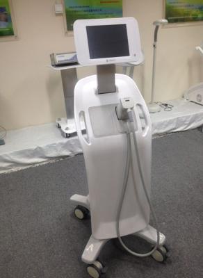 Cina Anti ente di cavitazione delle celluliti che dimagrisce macchina con tecnologia di terapia HIFU di ultrasuono in vendita