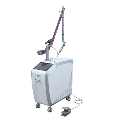 中国 医学の臨床色素形成の取り外し機械QスイッチNd YagレーザーTatooの取り外しレーザー機械 販売のため