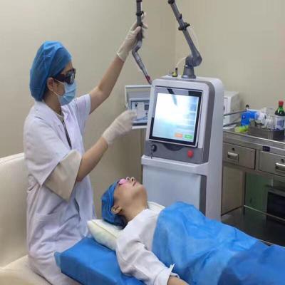 Cina Il laser allunga la rigenerazione frazionaria di rinnovamento della pelle della macchina del laser di Mark Removal Co 2 in vendita