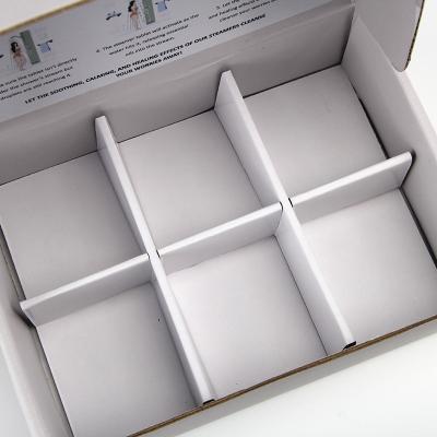 China O papel luxuoso do cartão perfuma o negócio de empacotamento que envia caixas de presente lisas do punho à venda