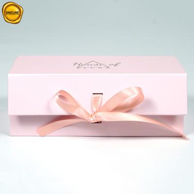 Cina Scatole di cartone rigide rigide di contenitori di regalo del cartone dello strumento di bellezza con la chiusura magnetica dei coperchi in vendita