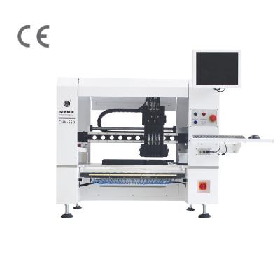China Máquina de selecção e colocação SMT com 4 grupos de cabeças de montagem 4 Lcontrole independente do servomotor Nova chegada CHM-550 à venda