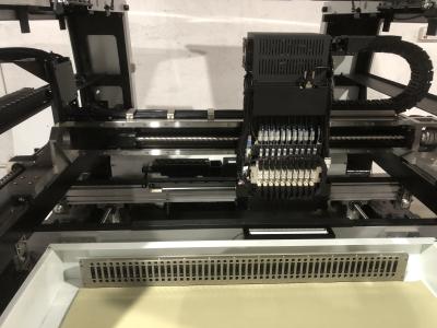 China CHM-TS10 Lens Montage 10 Hoofd High Speed Multi Function Pick And Place Machine Te koop