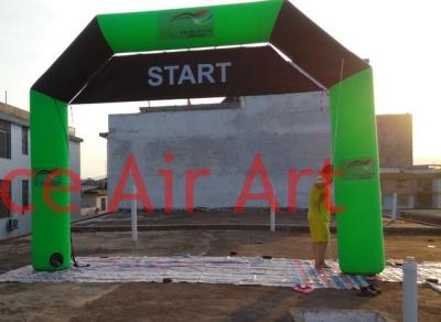 China custom 6m x 4m green inflatable advertising arch with removable banner STAT and FINISH on back for USA for sale