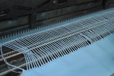 China Twisting Machine for Scarf/ Shawl/ Blanket Fringe Fringing Machine for sale