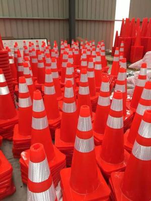 Cina 45cm 70cm 75cm Coni di traffico Sicurezza stradale Coni di sicurezza arancioni 30cm in vendita