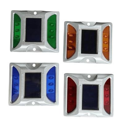 China Led Retroreflective Raised Pavement Markers 120mm Cat Eye Led Road Studs Light for sale