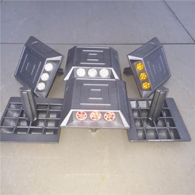 中国 反射型アルミロードスタッド 閃く白い猫 目 反射型道路マーク 販売のため