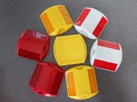 China Refletive Yellow Plastic Cat Eye Reflective Road Studs On Road for sale
