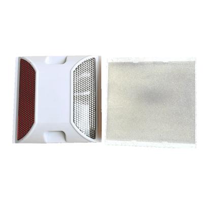 China Roadsafe PLastic Road Stud engineered for effective traffic guidance and road stud for sale