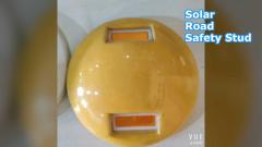 Ceramic road stud