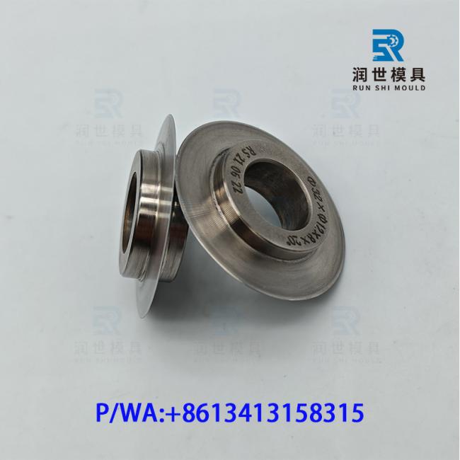 Precision cutting blade for tube processing