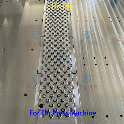 China Linha de processamento de barbatanas para processamento totalmente automático de folhas de alumínio à venda
