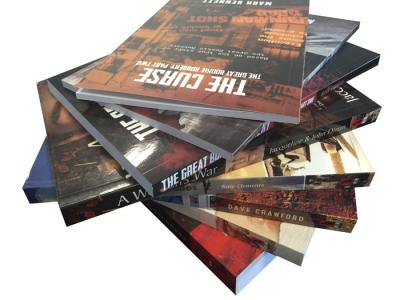 Cina Personalizzi il romanzo/rilegatura perfetta di servizio di stampa dei libri lettura di orrore/di scienza in vendita
