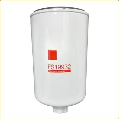 Китай Manufacturer Direct Sale Truck Diesel Engine Parts Fuel Water Separator Filter FS19932 BF1346 P551034 продается